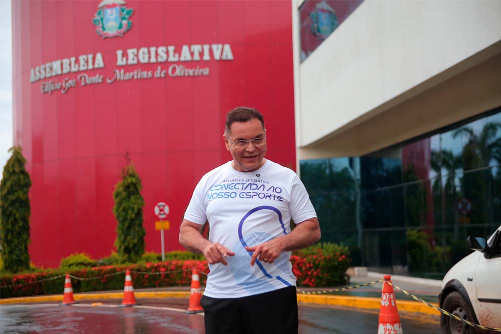 Botelho destaca participação da ALMT na 40ª Corrida de Reis - Deputado ...